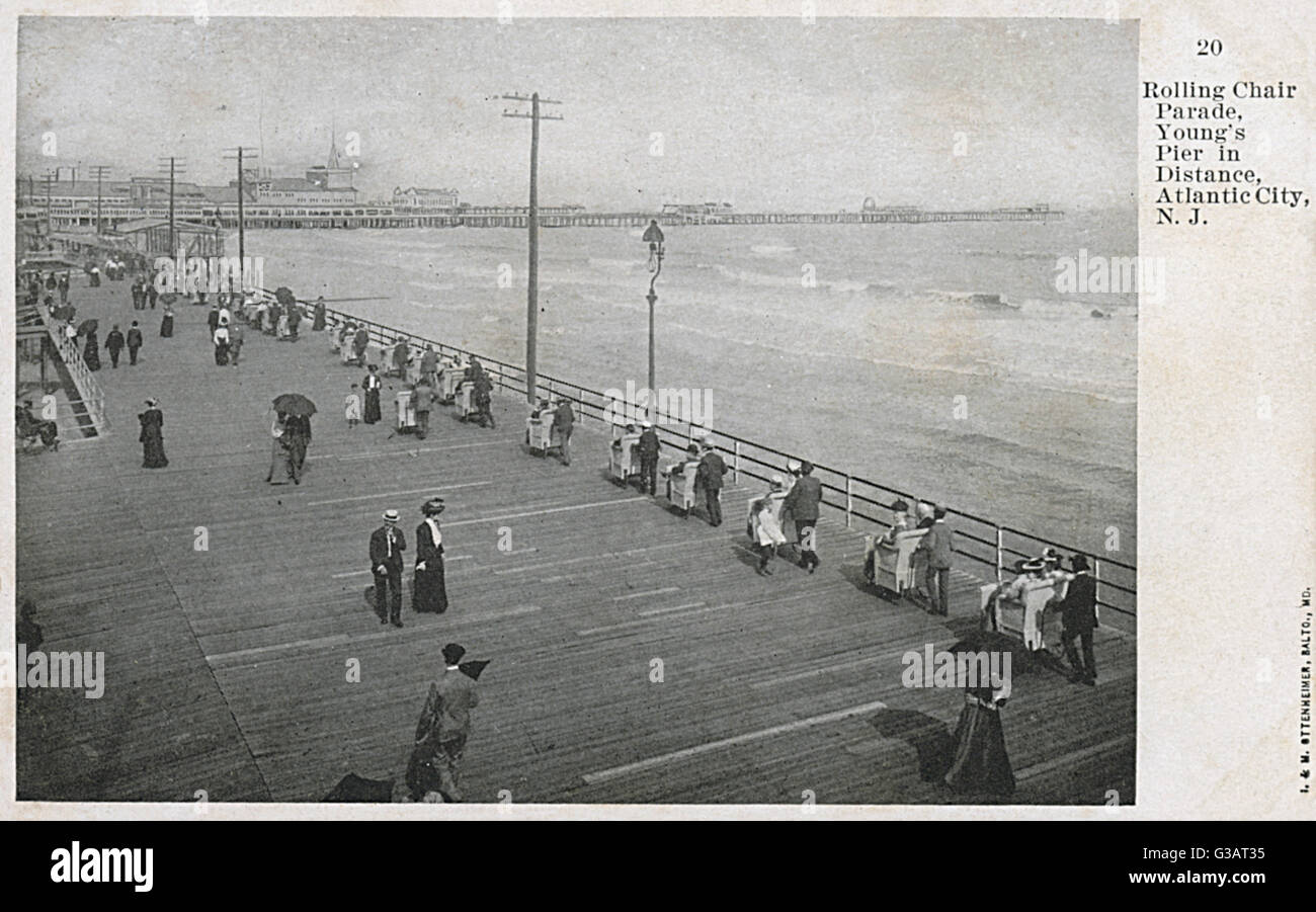 Atlantic city rolling chair hi-res stock photography and images - Alamy
