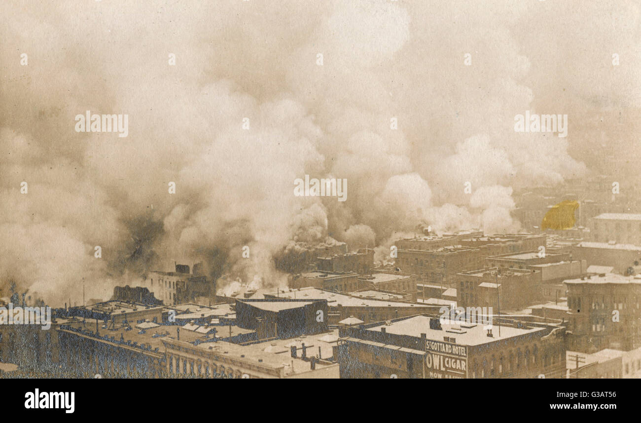 San Francisco on fire after earthquake, California, USA Stock Photo - Alamy