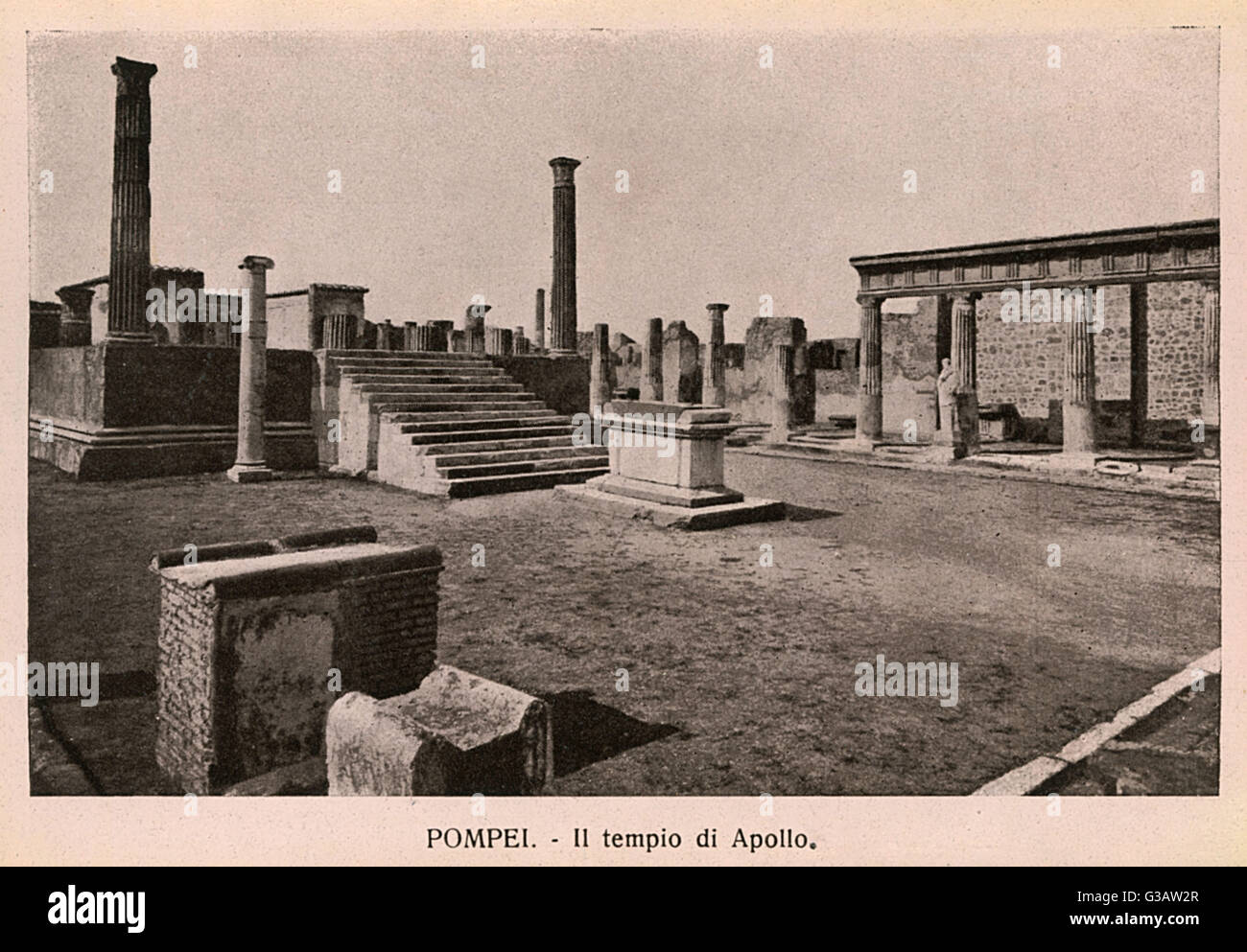 Pompeii - Italy - Il Tempio di Apollo Stock Photo - Alamy