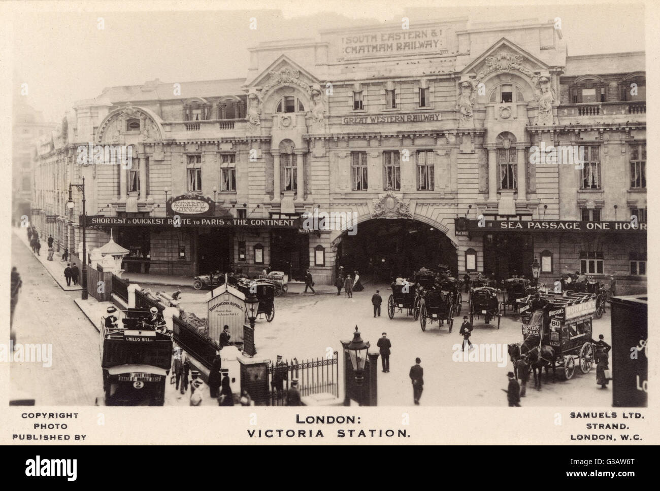 Victoria railway hi-res stock photography and images - Alamy