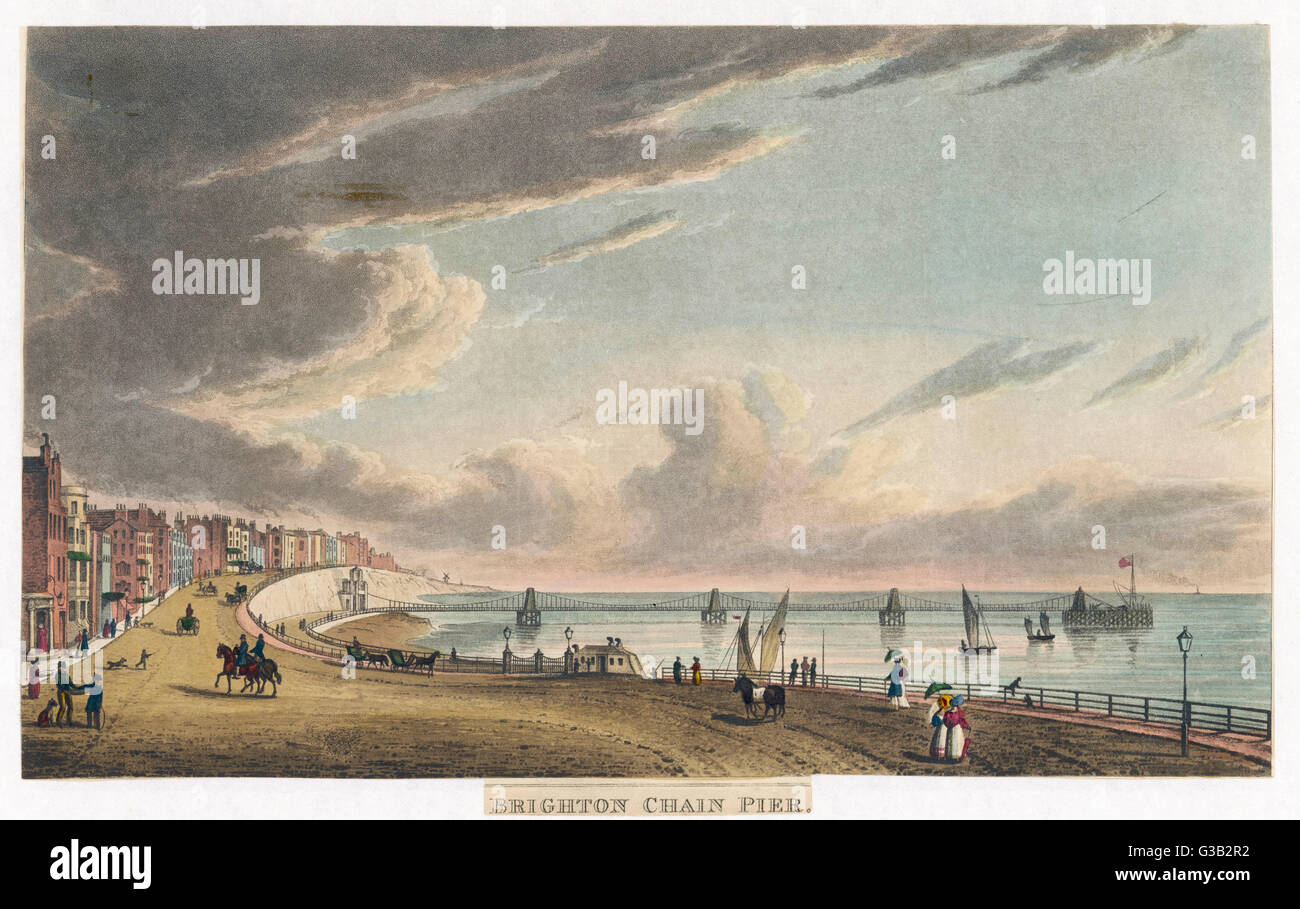 Brighton chain pier hi-res stock photography and images - Alamy