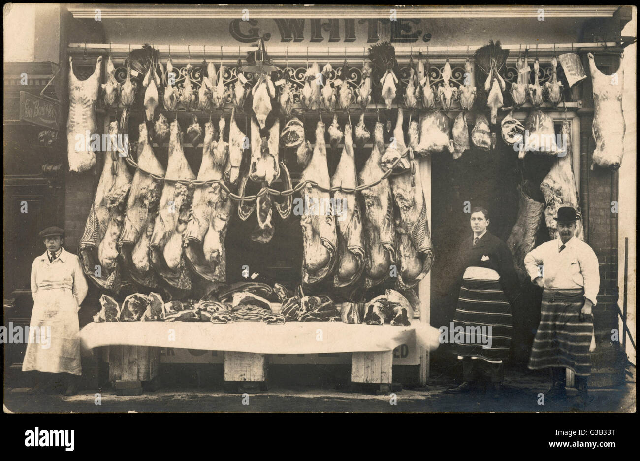 Butchers in 1900 hi-res stock photography and images - Alamy
