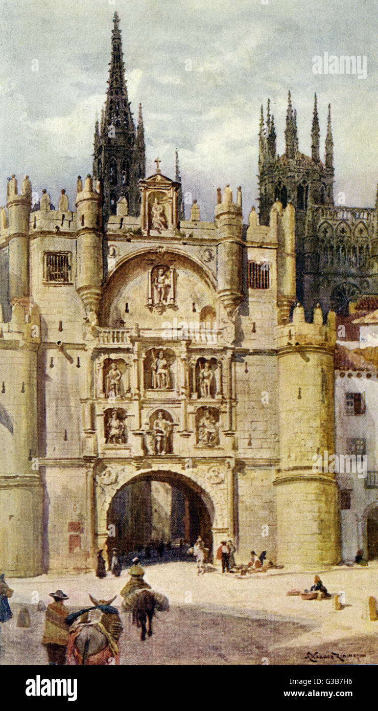 Puerta santa maria statues in niches hi-res stock photography and ...