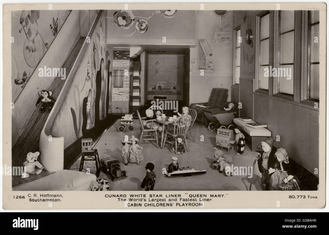 Queen Mary Ocean Liner, playroom for children Stock Photo - Alamy