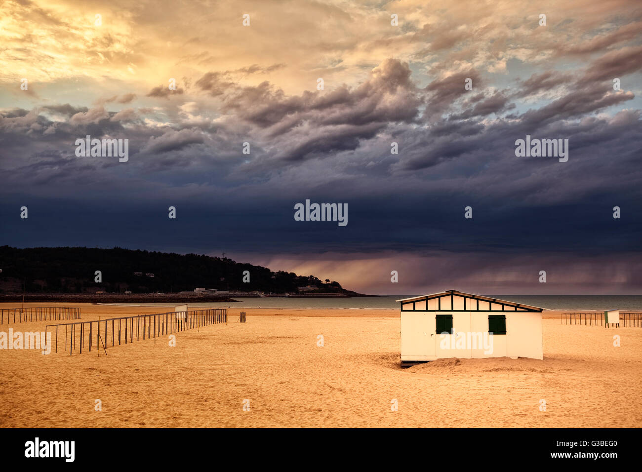 Dramatic sky over Hendaye Beach in Pays Basque, France Stock Photo - Alamy
