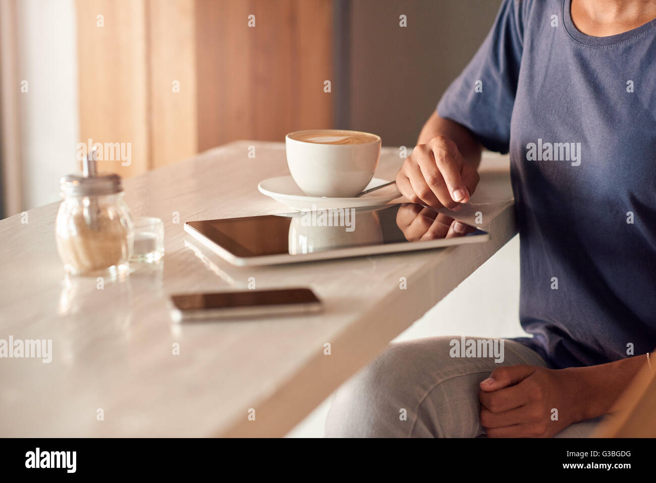 Afternoon coffee break hi-res stock photography and images - Alamy