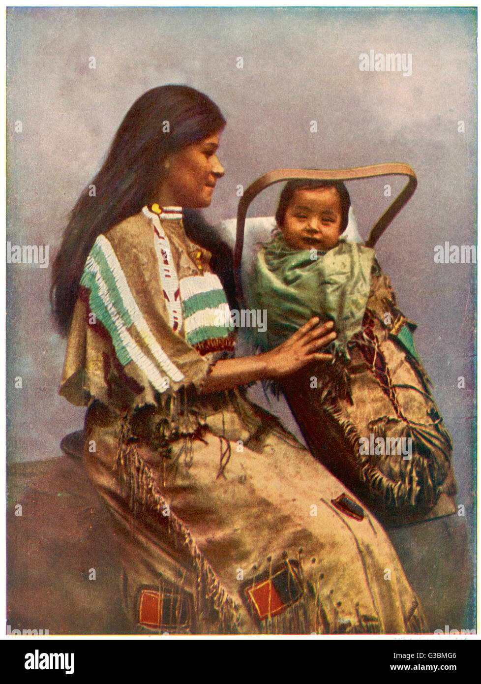 NATIVE AMERICAN MOTHER Stock Photo - Alamy