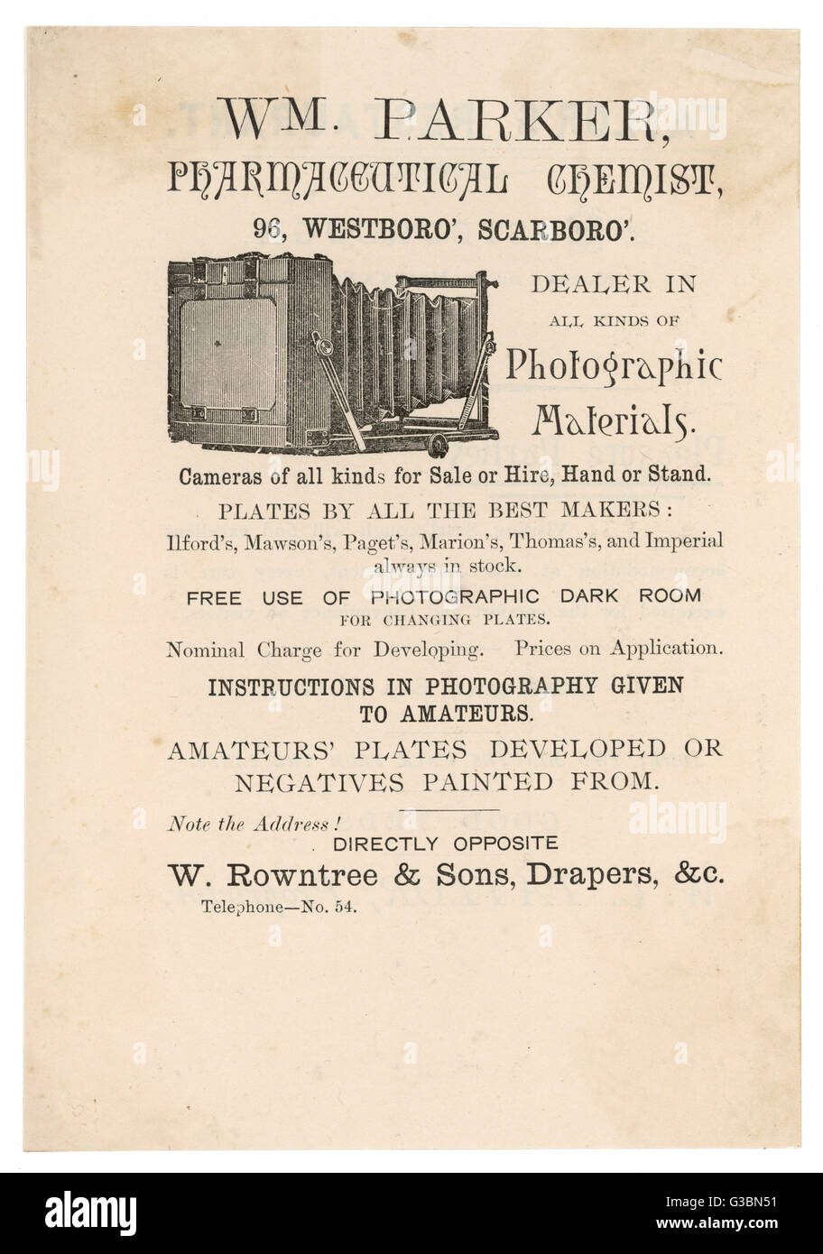 Advert photographer hi-res stock photography and images - Alamy