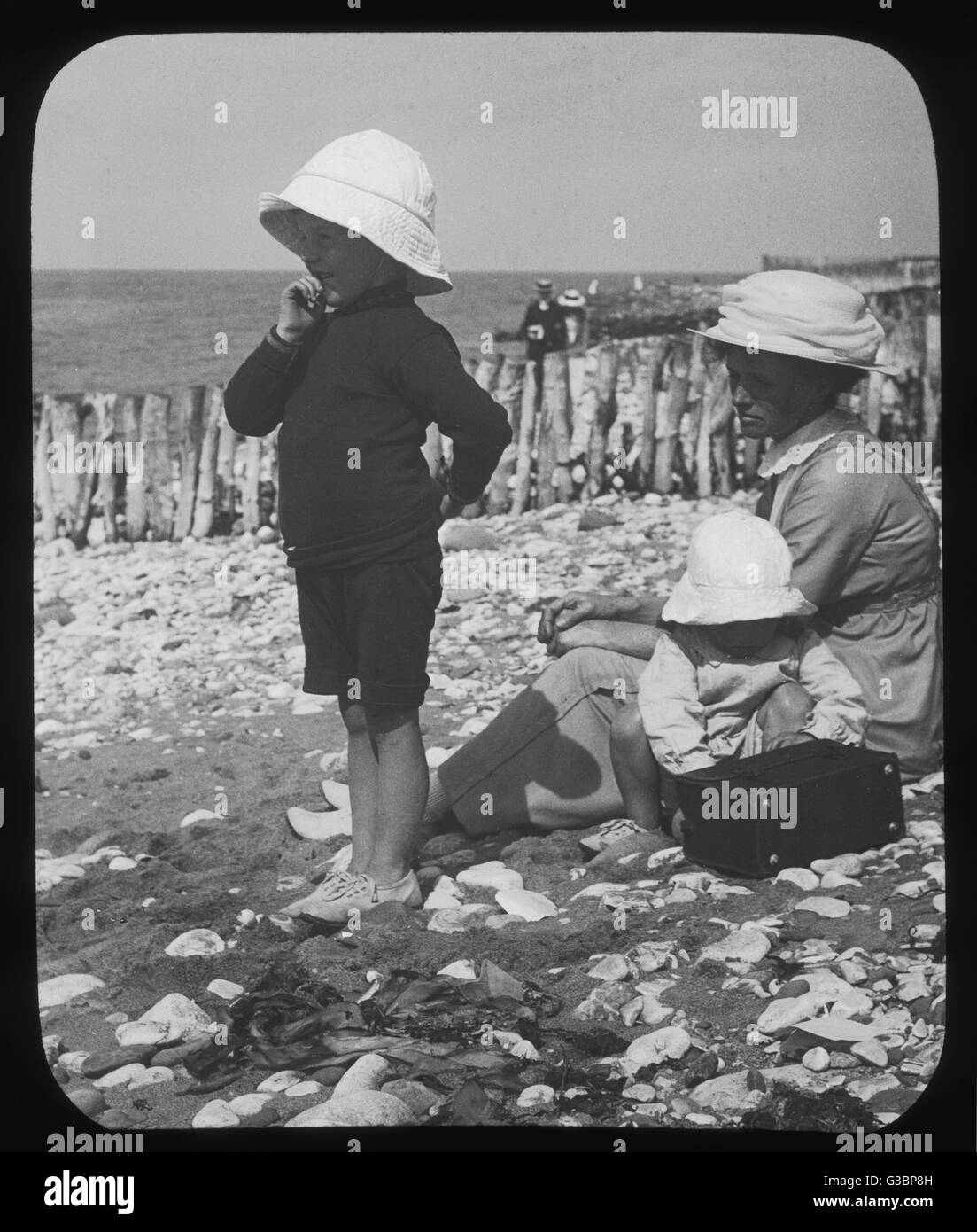 Edwardian seaside scenes hi-res stock photography and images - Alamy