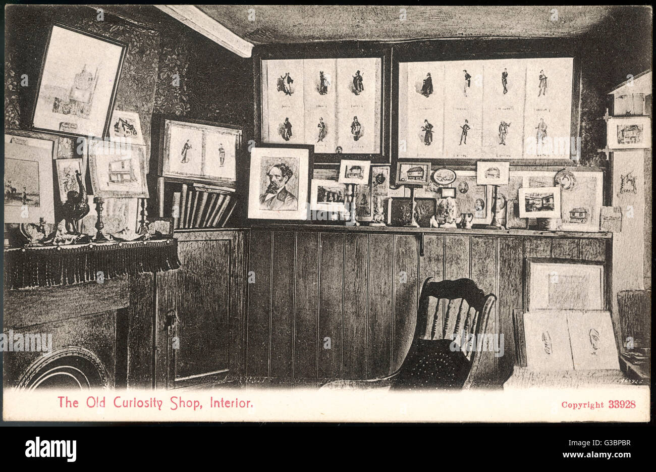 OLD CURIOSITY SHOP Stock Photo - Alamy