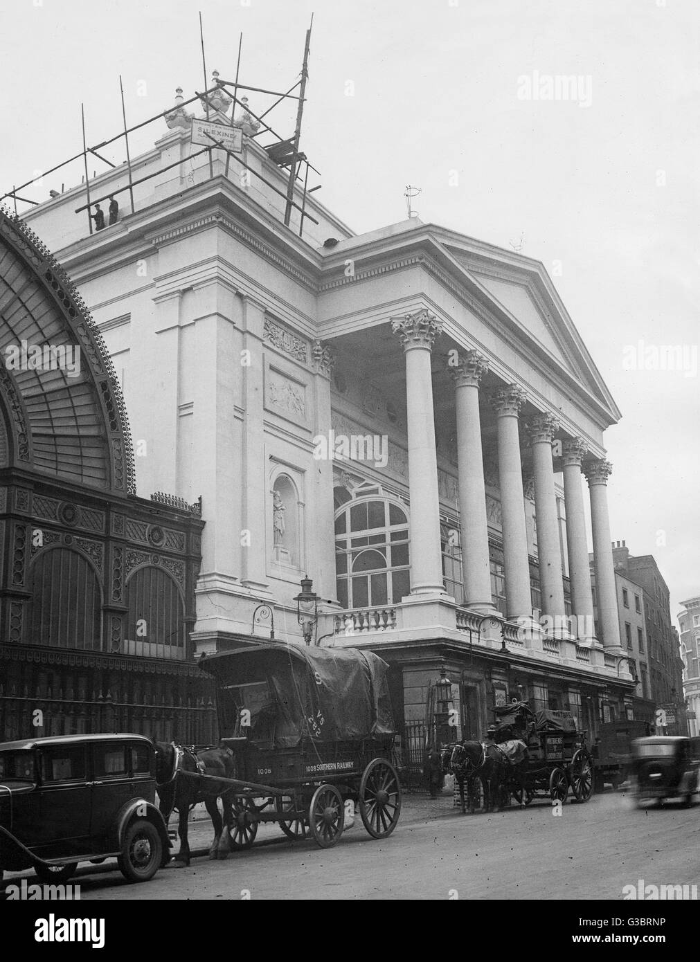 Royal Opera House, Covent Garden, London Stock Photo - Alamy