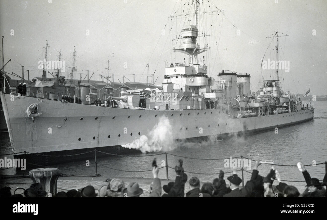Danae Class Cruiser High Resolution Stock Photography and Images - Alamy