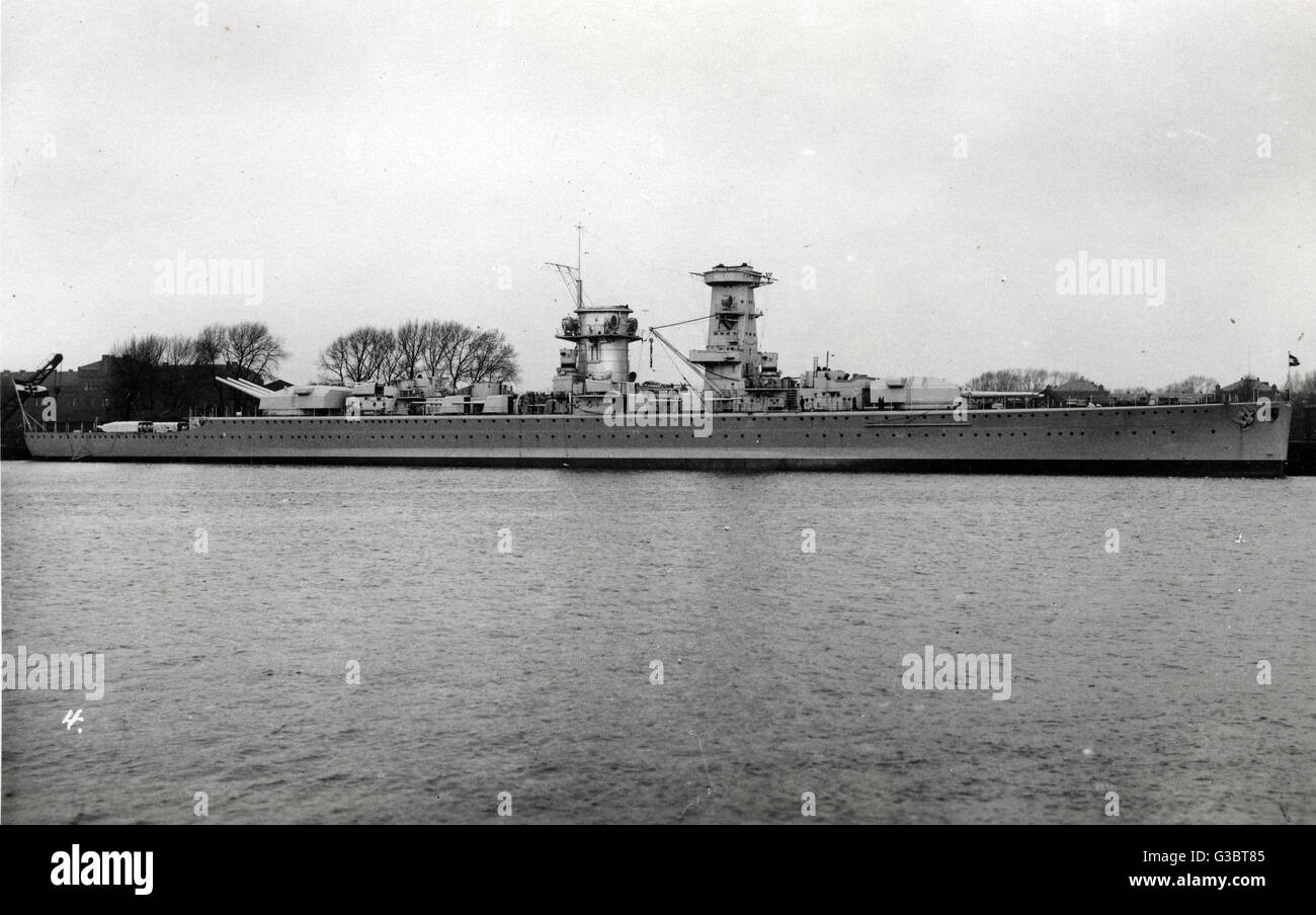 Graf spee deutschland class cruiser admiral graf spee High Resolution ...