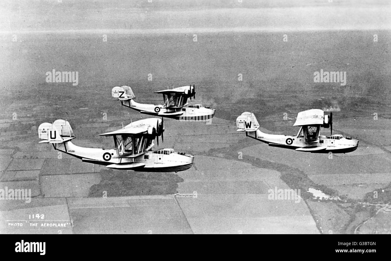 Ww2 biplanes hi-res stock photography and images - Alamy