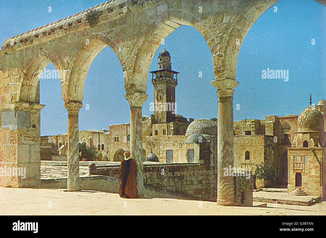 Gate of the temple of jerusalem hi-res stock photography and images - Alamy