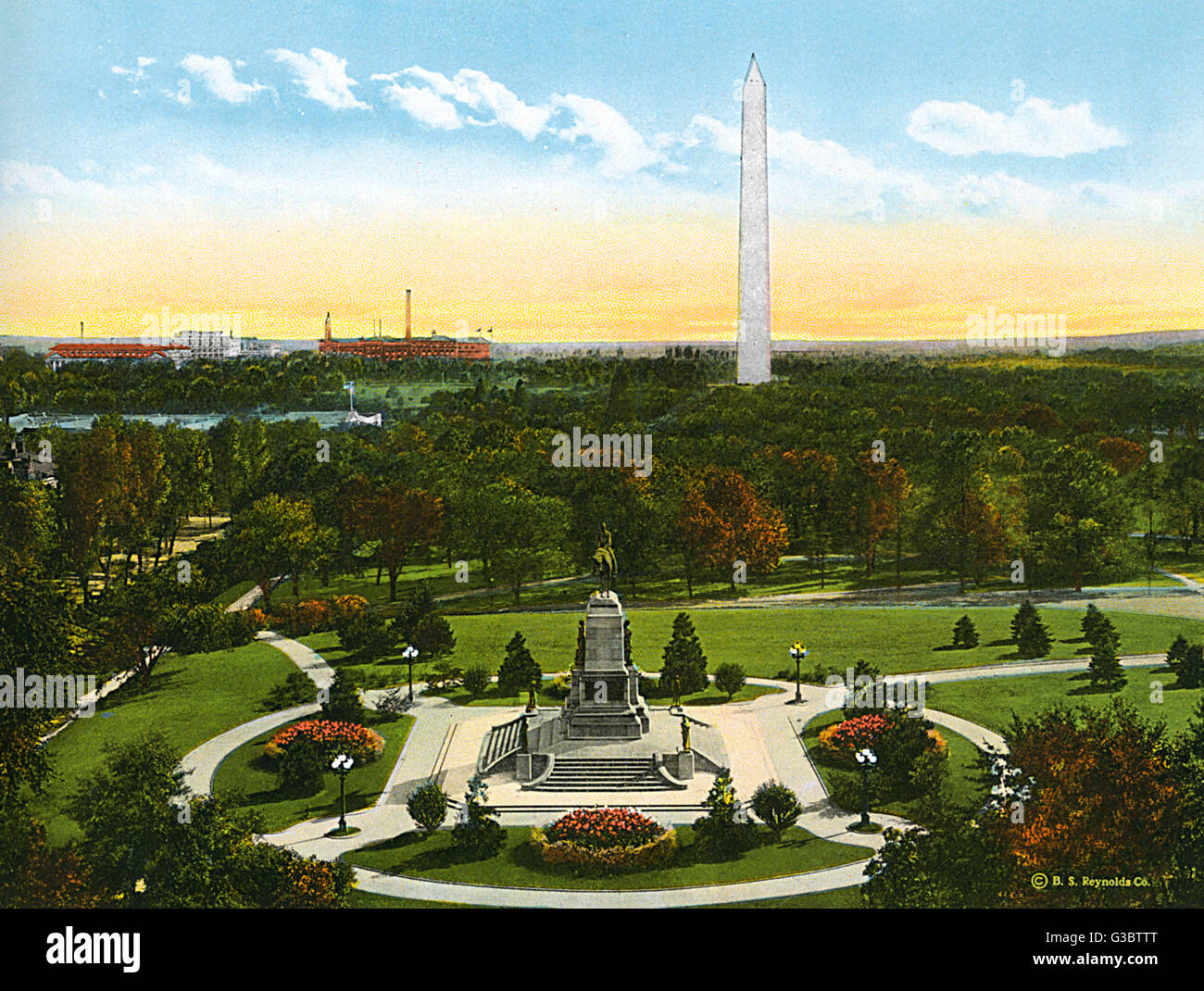 Washington DC, USA - Sherman Statue and Washington Monument Date: 1920 ...