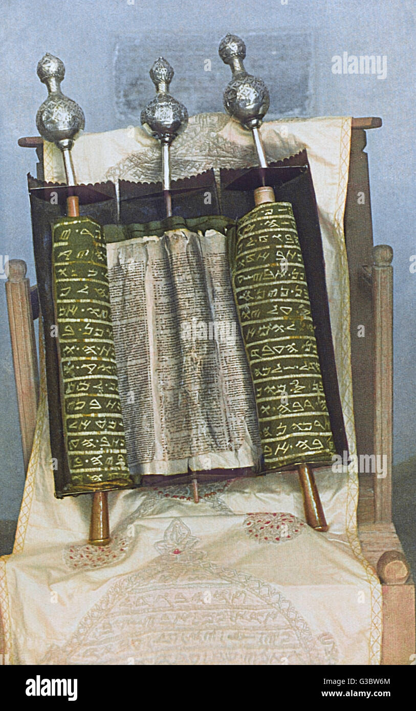 Religious scroll hi-res stock photography and images - Alamy