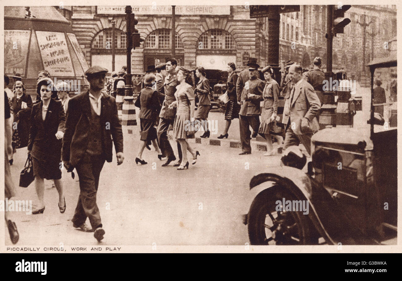 Piccadilly Circus - WW2 Stock Photo - Alamy