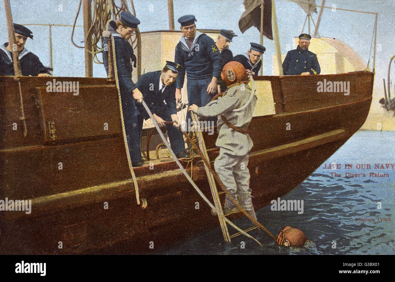 Royal navy sailors return hi-res stock photography and images - Alamy