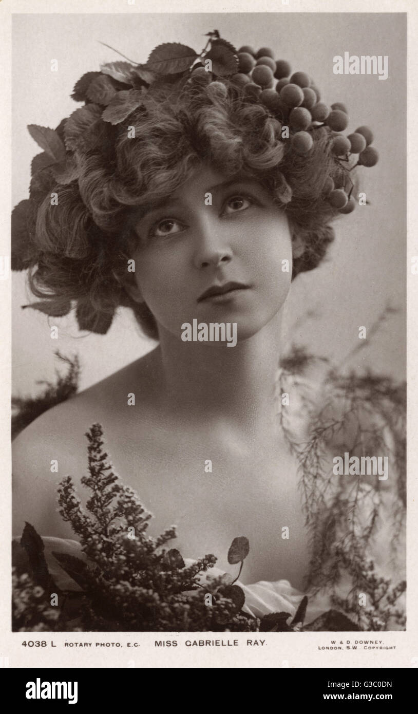 Gabrielle ray actress hi-res stock photography and images - Alamy