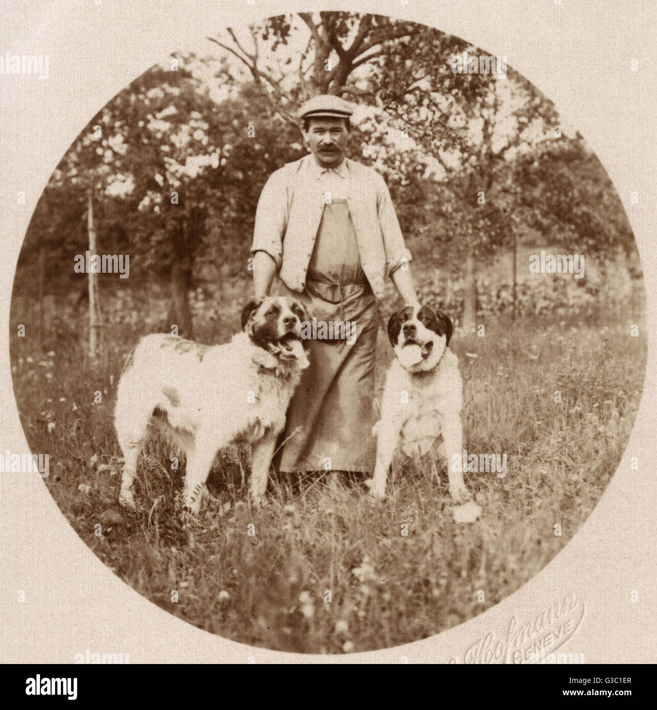 Man men workman workmen hi-res stock photography and images - Alamy