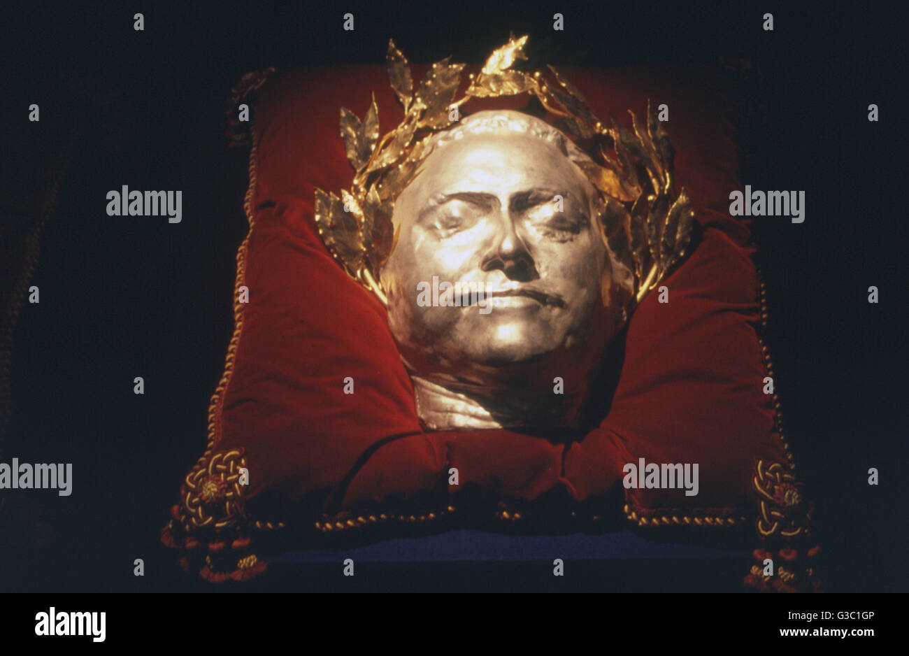 Death mask russian tsar peter hi-res stock photography and images - Alamy