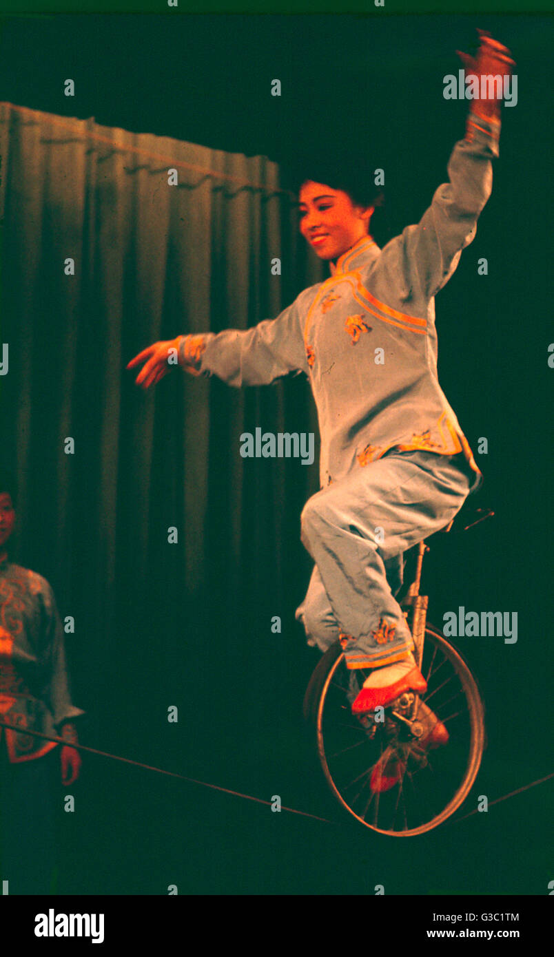 Unicycle chinese hi-res stock photography and images - Alamy