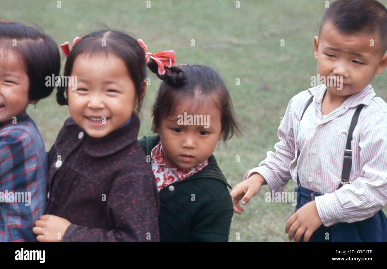 Communist children hi-res stock photography and images - Alamy