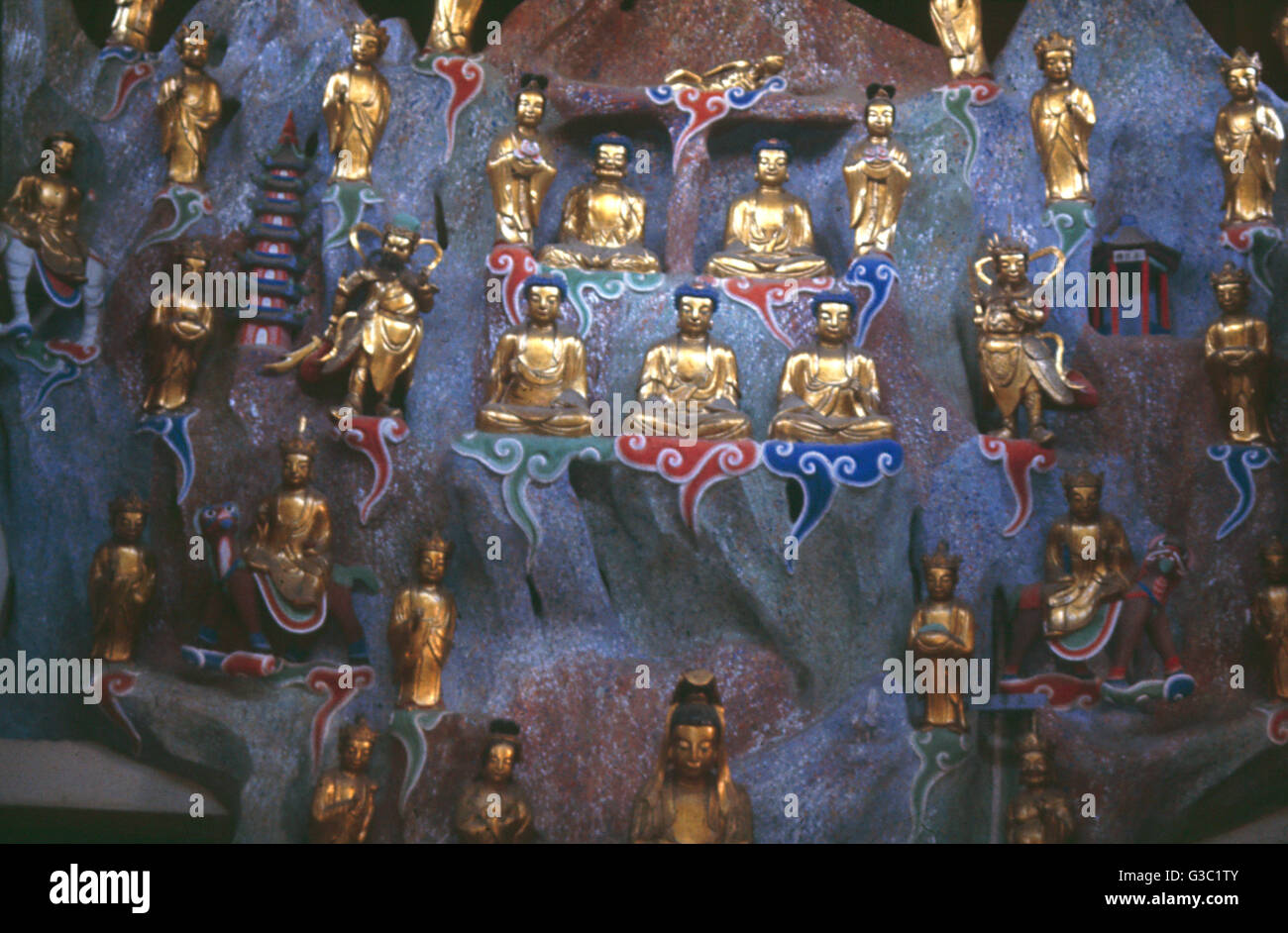 Asian figures hi-res stock photography and images - Alamy