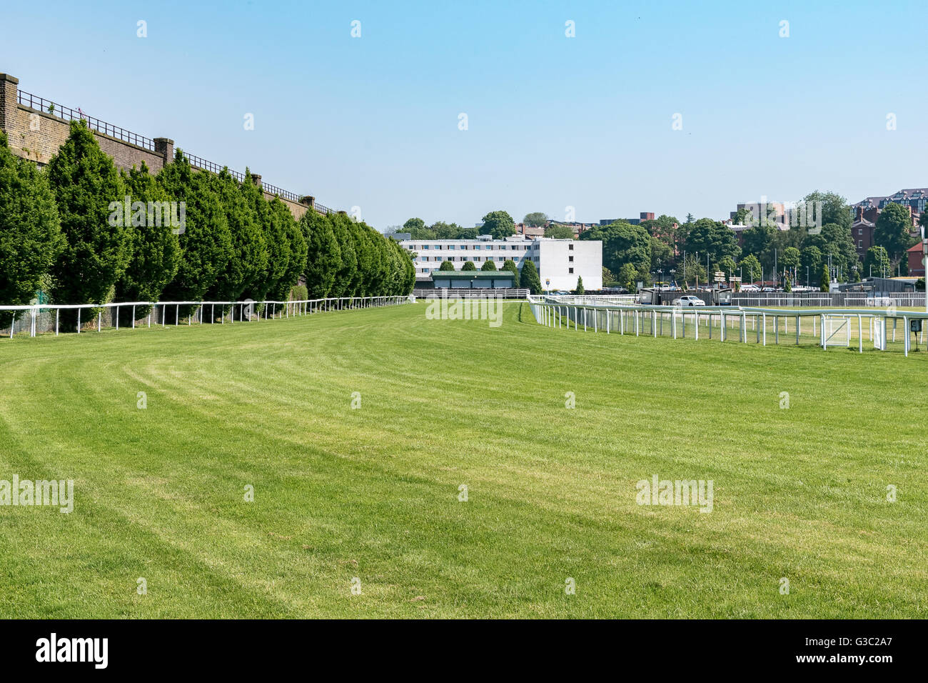 Chester racecourse tote hi-res stock photography and images - Alamy