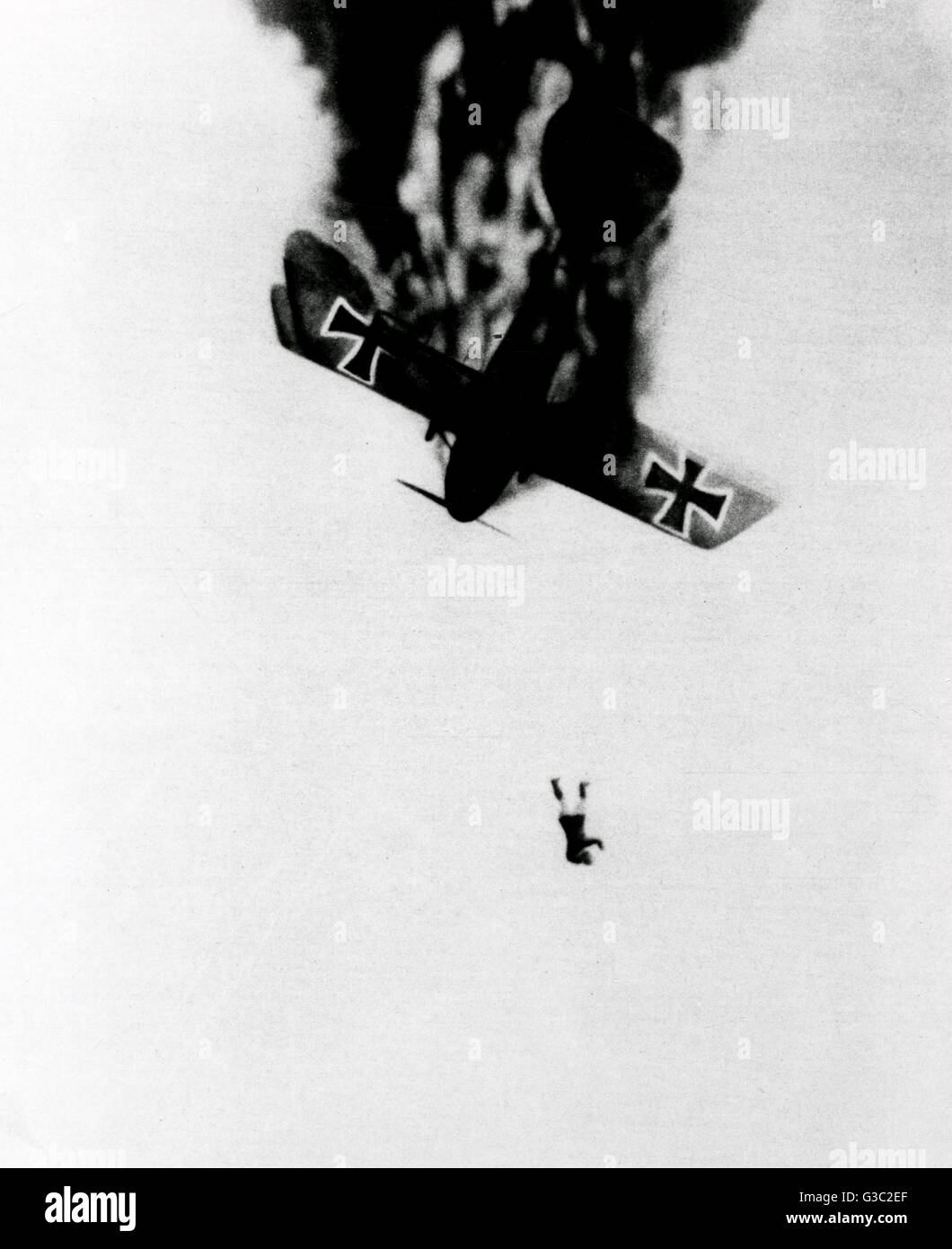 Biplane aircraft descending in sky hi-res stock photography and images ...