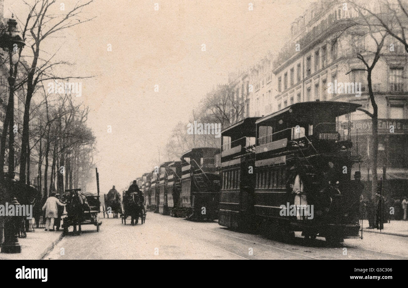 Paris, France - Electric Trams Stock Photo - Alamy