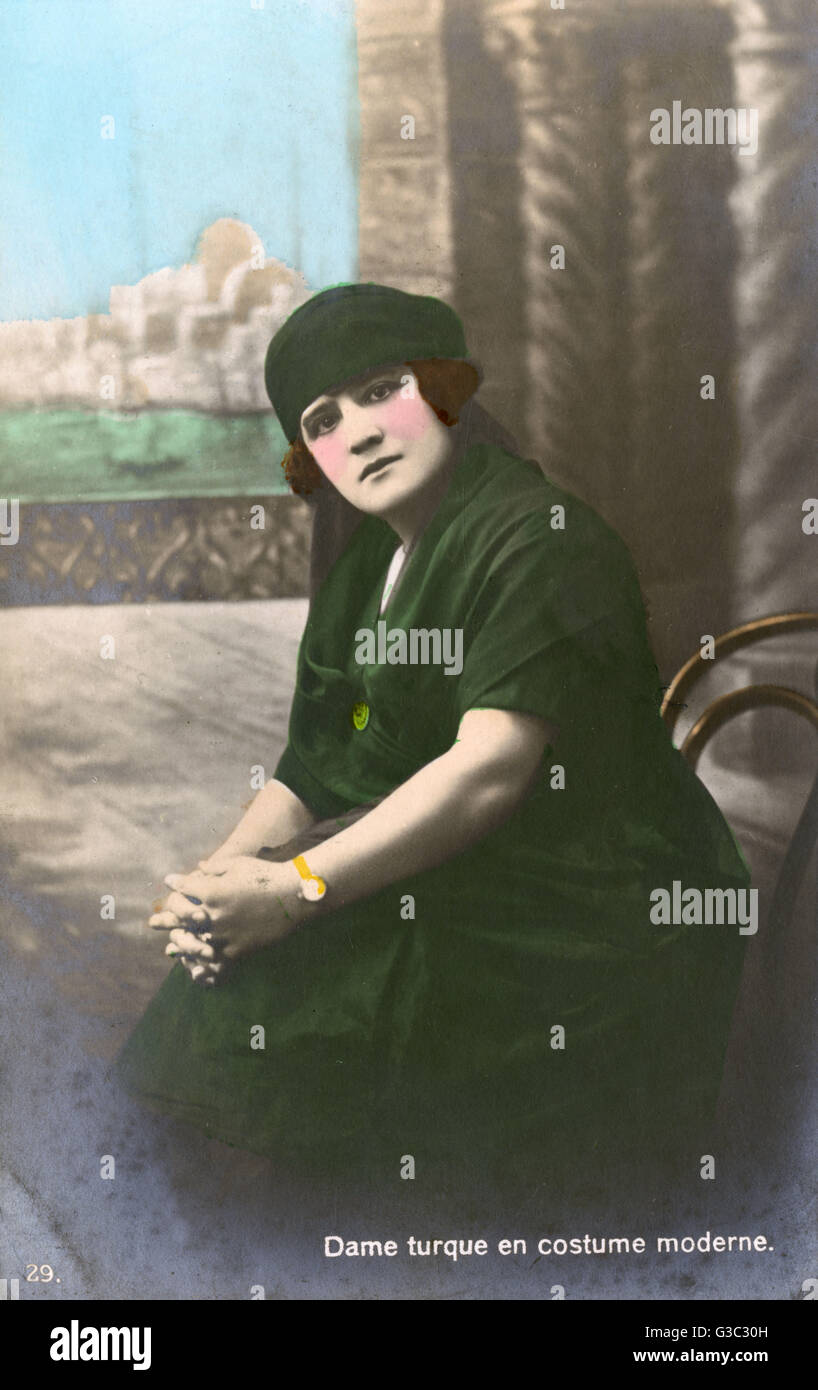 Modern turkish woman hi-res stock photography and images - Alamy