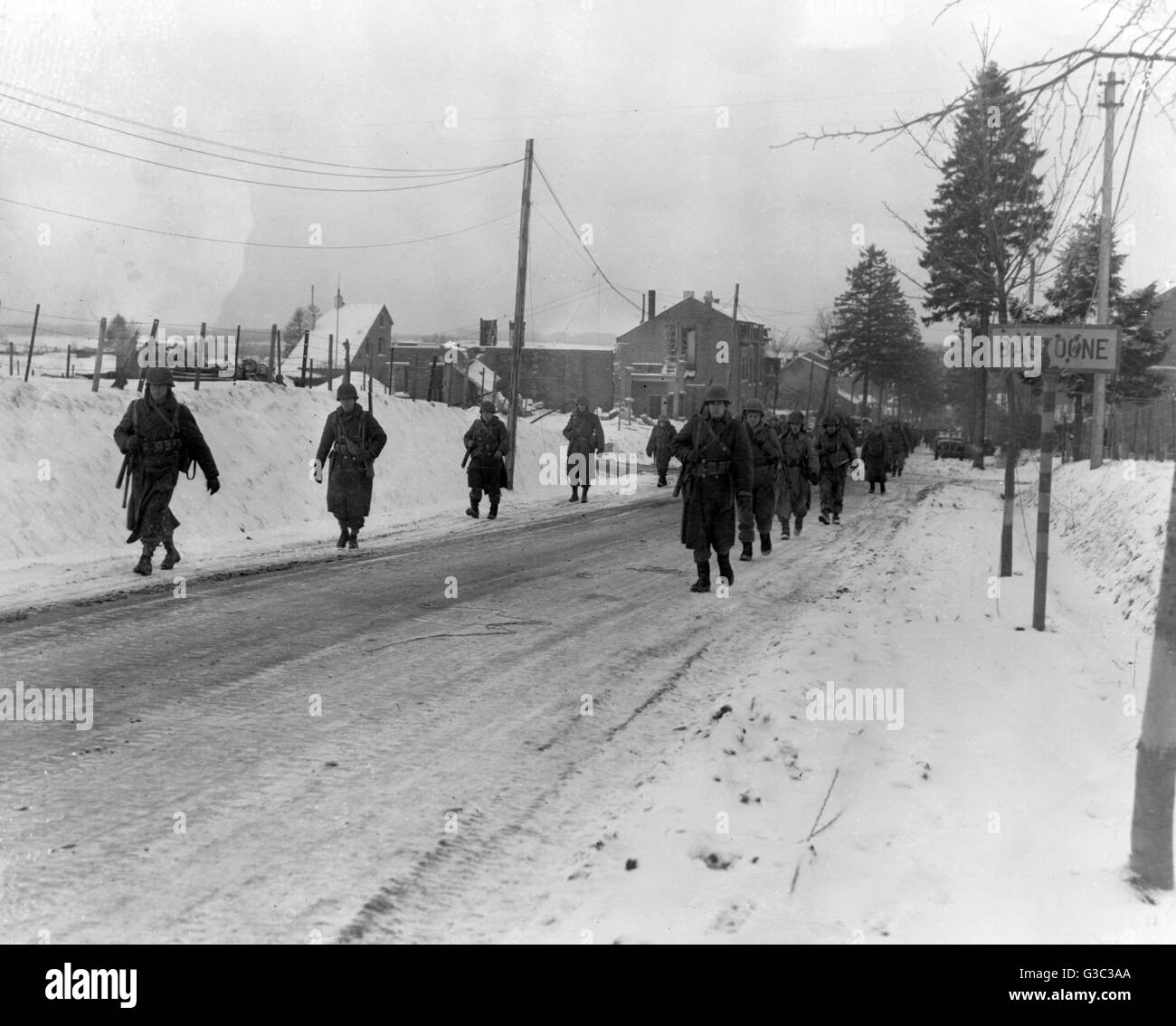 World war ii siege Black and White Stock Photos & Images - Alamy