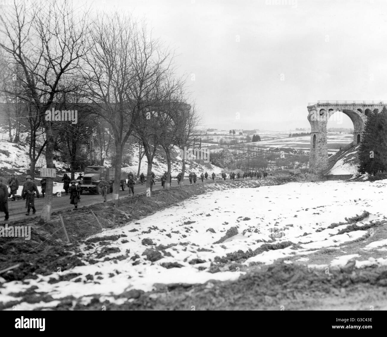 Battle bulge advance hi-res stock photography and images - Alamy