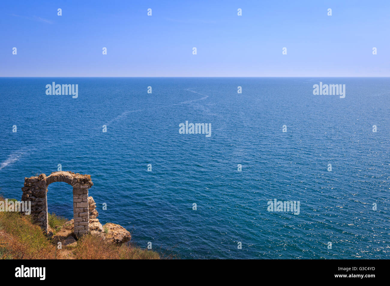 Portal Sea High Resolution Stock Photography and Images - Alamy
