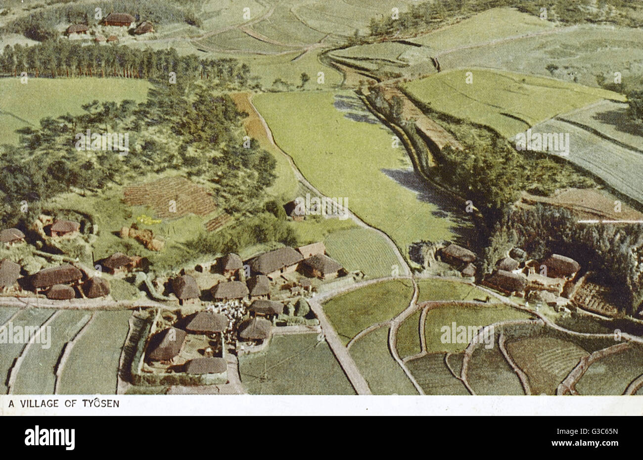 Birds eye view village in tyosen hi-res stock photography and images ...