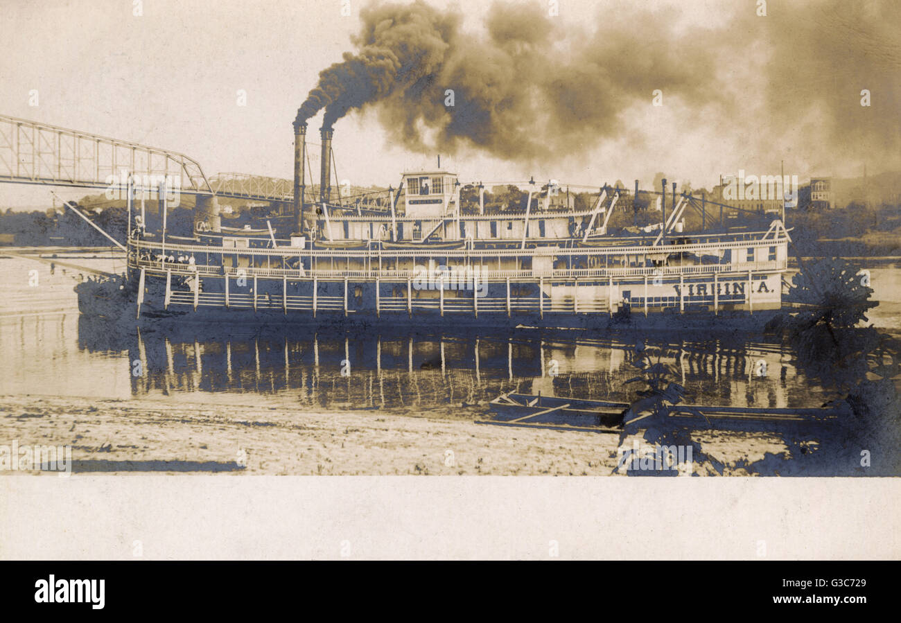 Steamboat Virginia, Ohio River, USA Stock Photo - Alamy