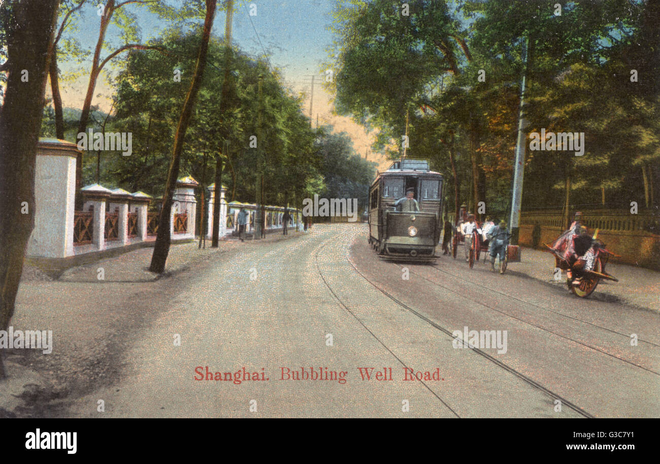 Tram, rickshaw and wheelbarrow - Shanghai, China Stock Photo - Alamy
