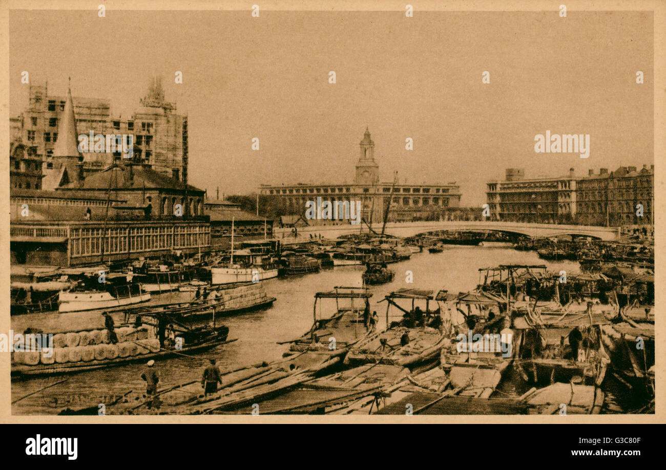 China - Shanghai - Head Post Office - Suzhou Creek Stock Photo - Alamy