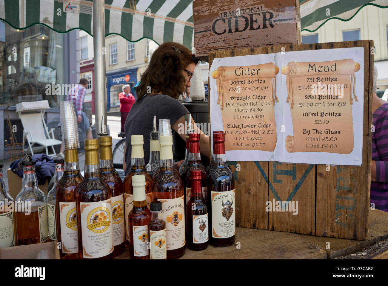 Frome farmers market hi-res stock photography and images - Alamy