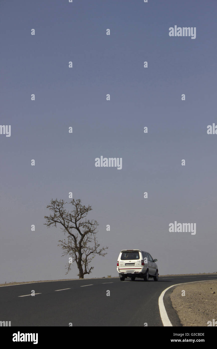 Road without path holes hi-res stock photography and images - Alamy