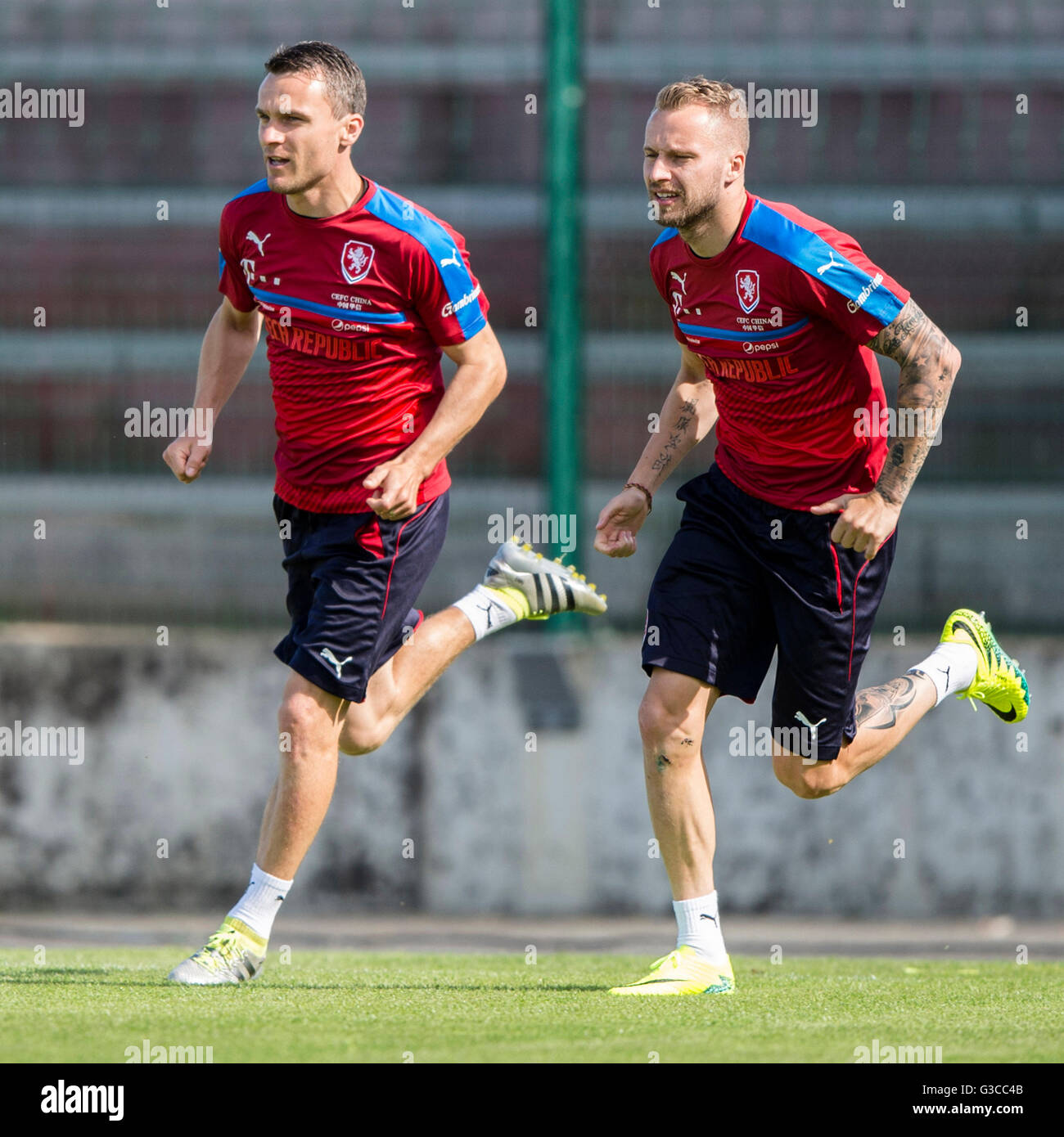 David and michal hi-res stock photography and images - Alamy