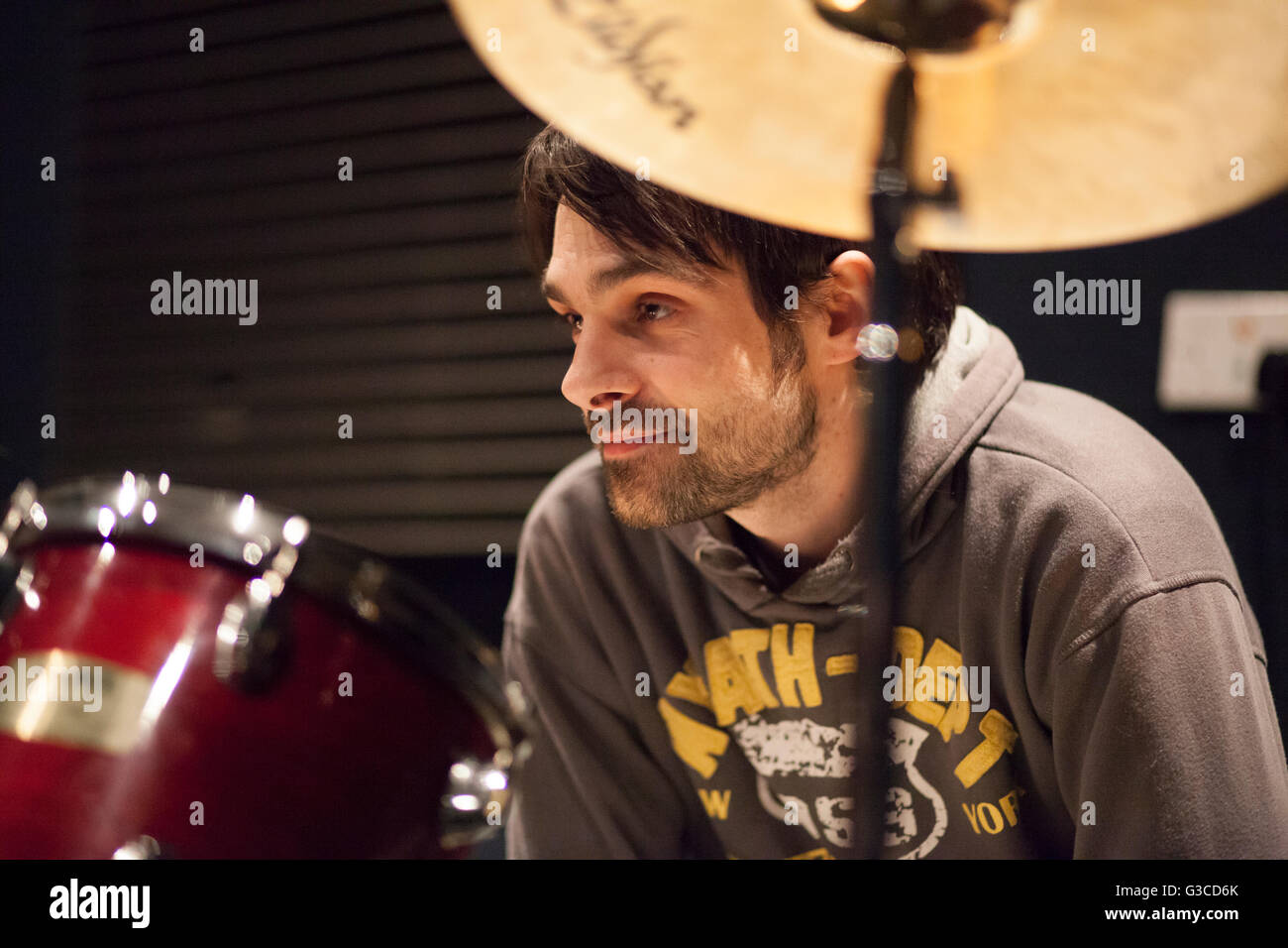 Drummer Tony Hetherington of the Medway four piece The Deccas Stock ...