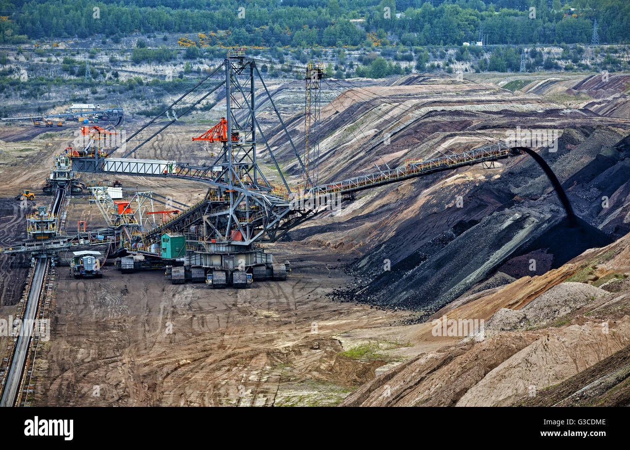Coal range hi-res stock photography and images - Alamy