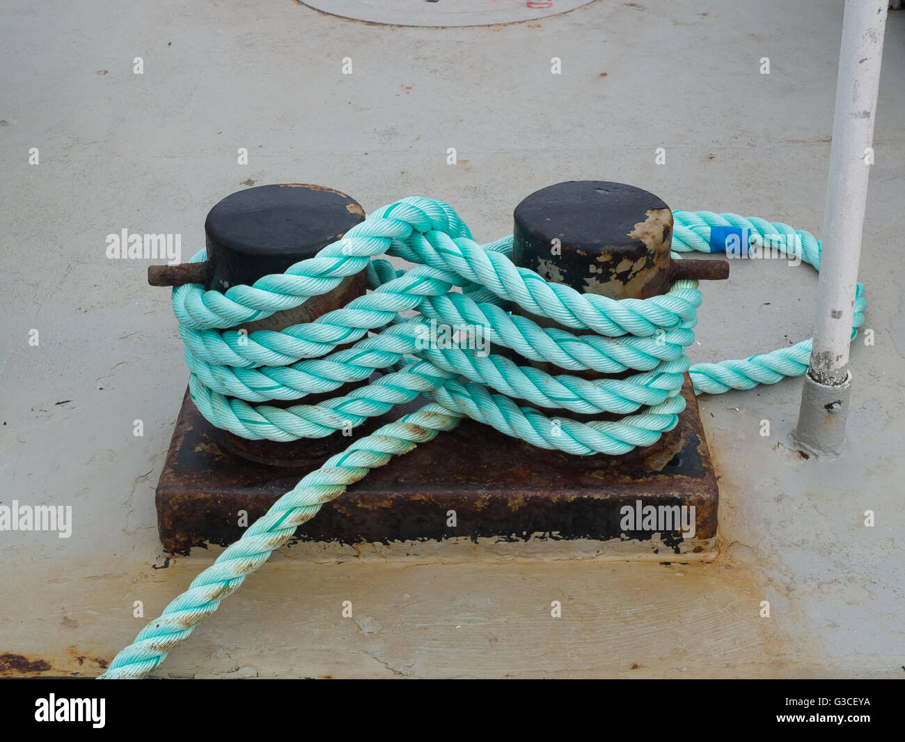 Steel bollards hi-res stock photography and images - Alamy