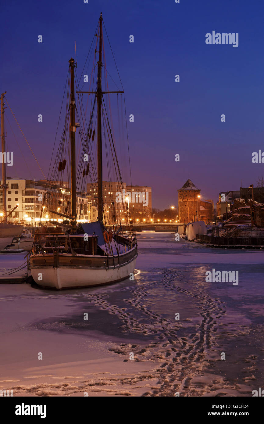 The port of danzig hi-res stock photography and images - Alamy