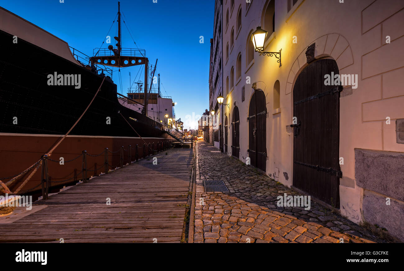 Port of danzig hi-res stock photography and images - Alamy