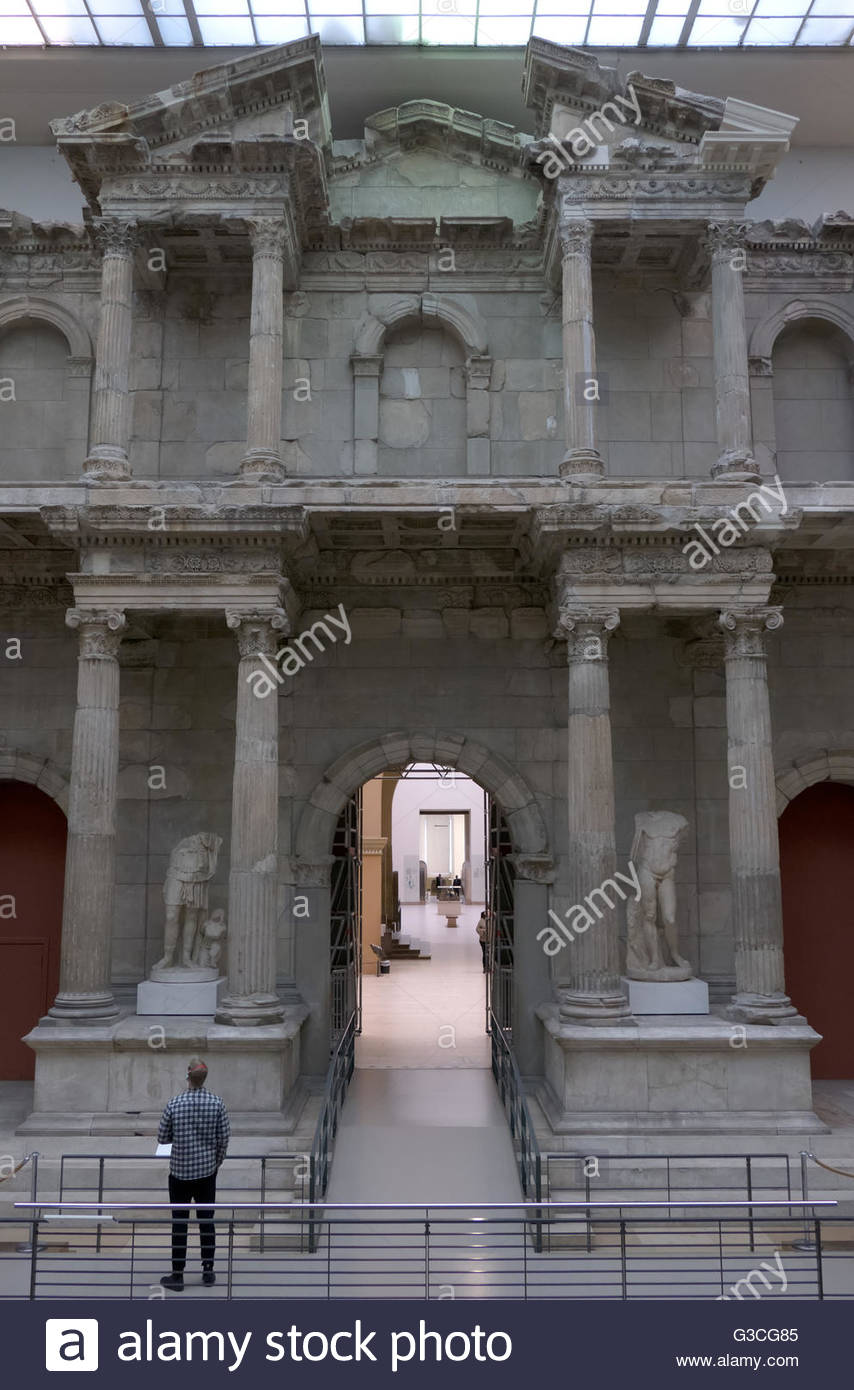 Market Gate Of Miletus Stock Photos & Market Gate Of Miletus Stock ...