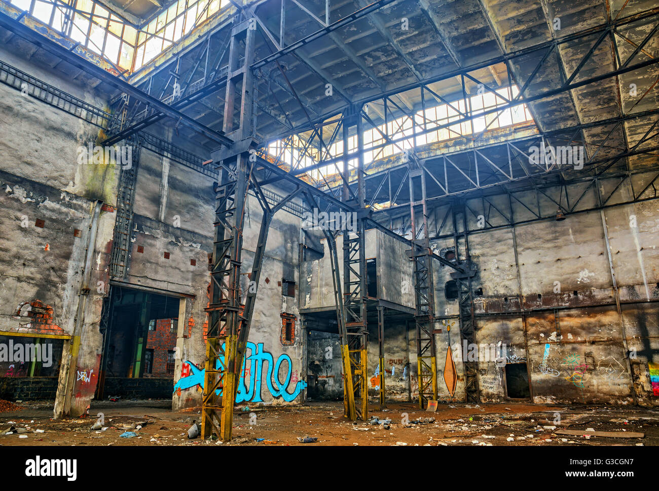 Abandoned warsaw hi-res stock photography and images - Alamy